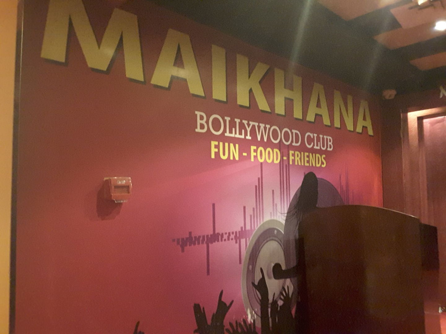 Maikhana(Nightclubs) in Al Raffa, Dubai - HiDubai