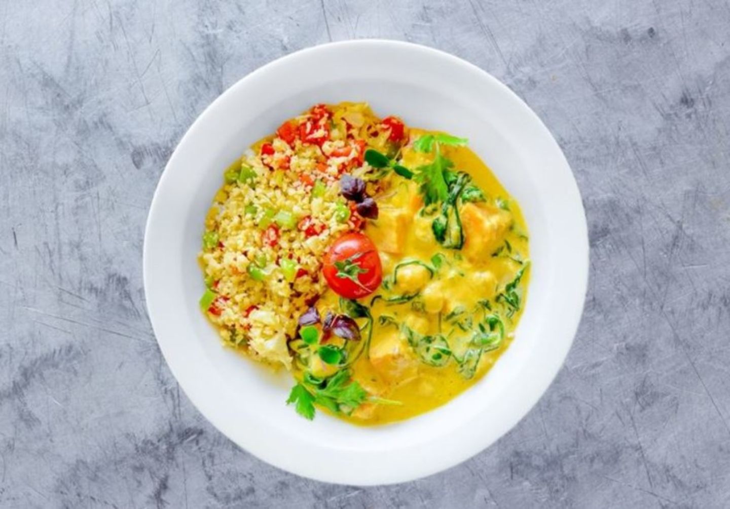 Eat Well Restaurant(Restaurants & Bars) in Zaa'beel 1, Dubai - HiDubai