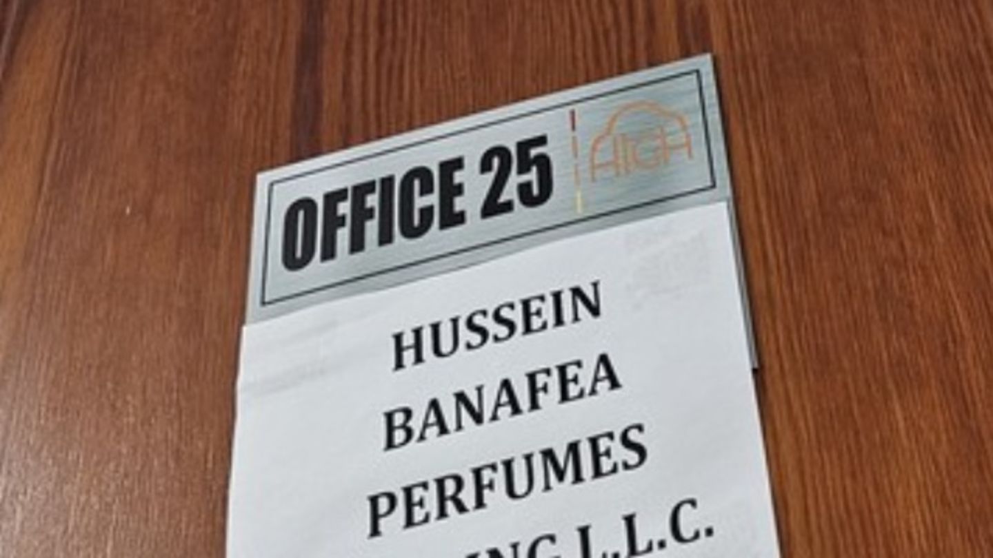 Hussein Banafea Perfumes Trading(Beauty & Cosmetics Products ...