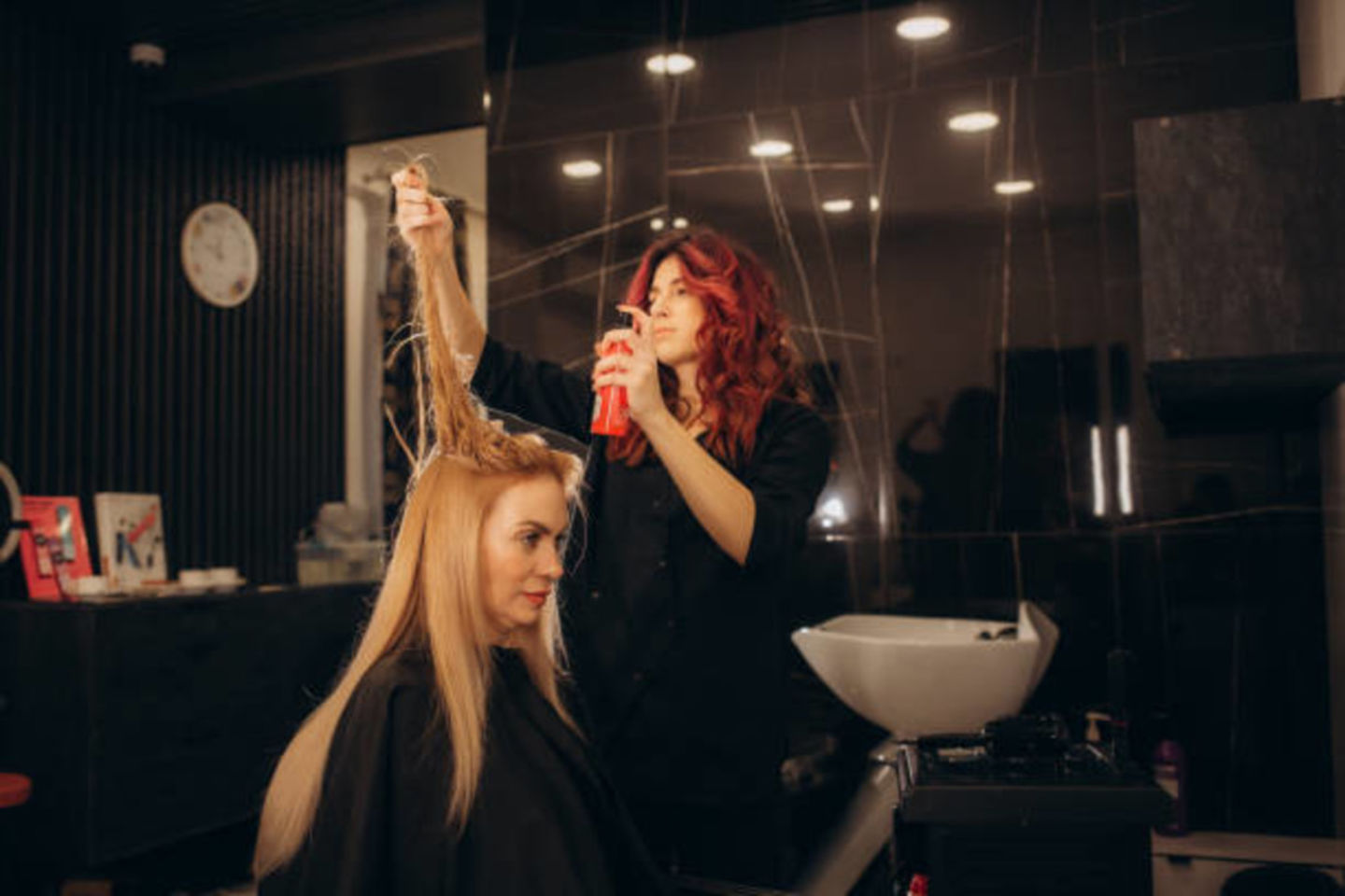 Senayt Beauty Saloon(Beauty Salons) in Hor Al Anz East, Dubai - HiDubai