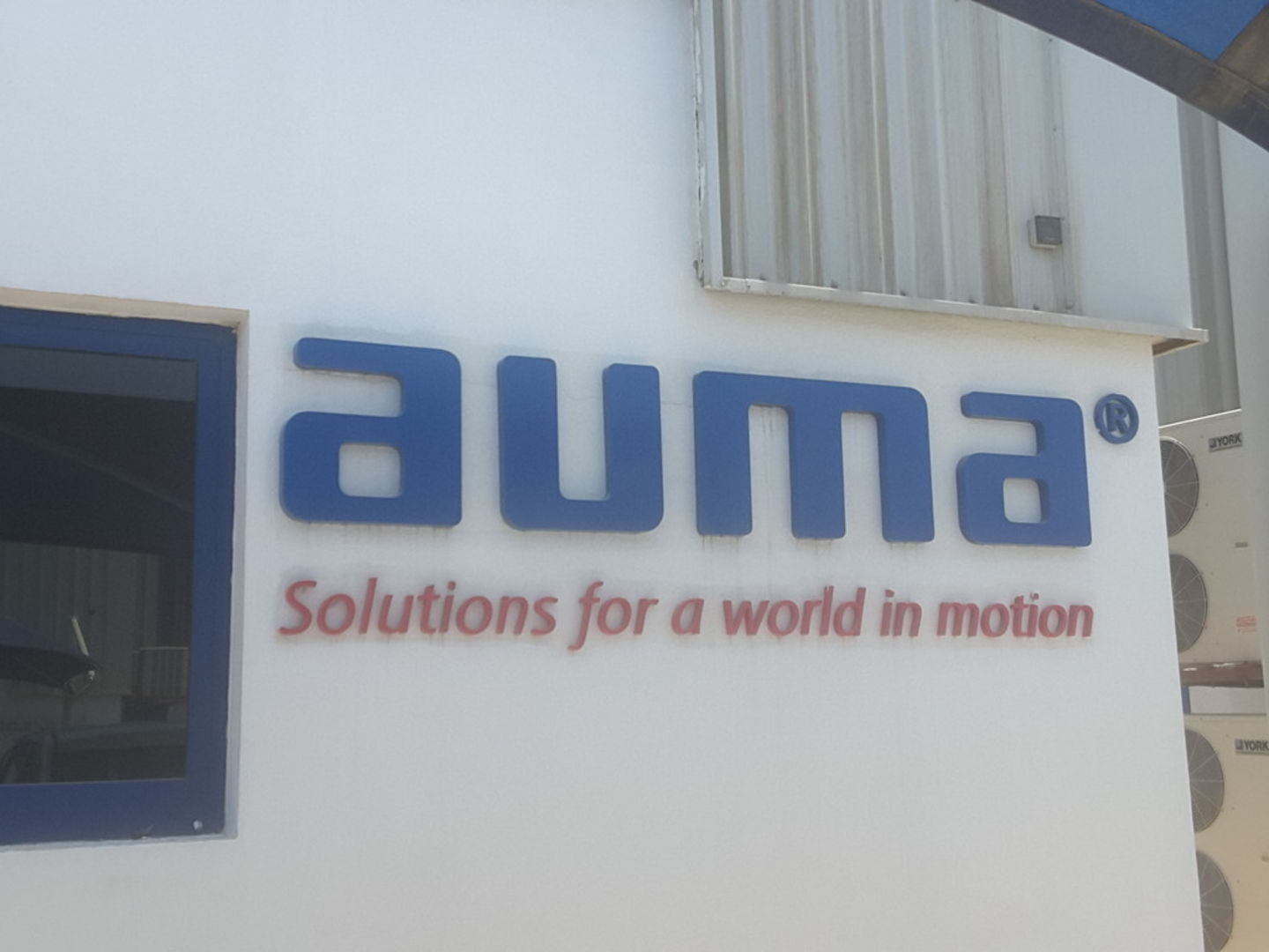 Auma(Distributors & Wholesalers) in Jebel Ali Industrial 2, Dubai - HiDubai