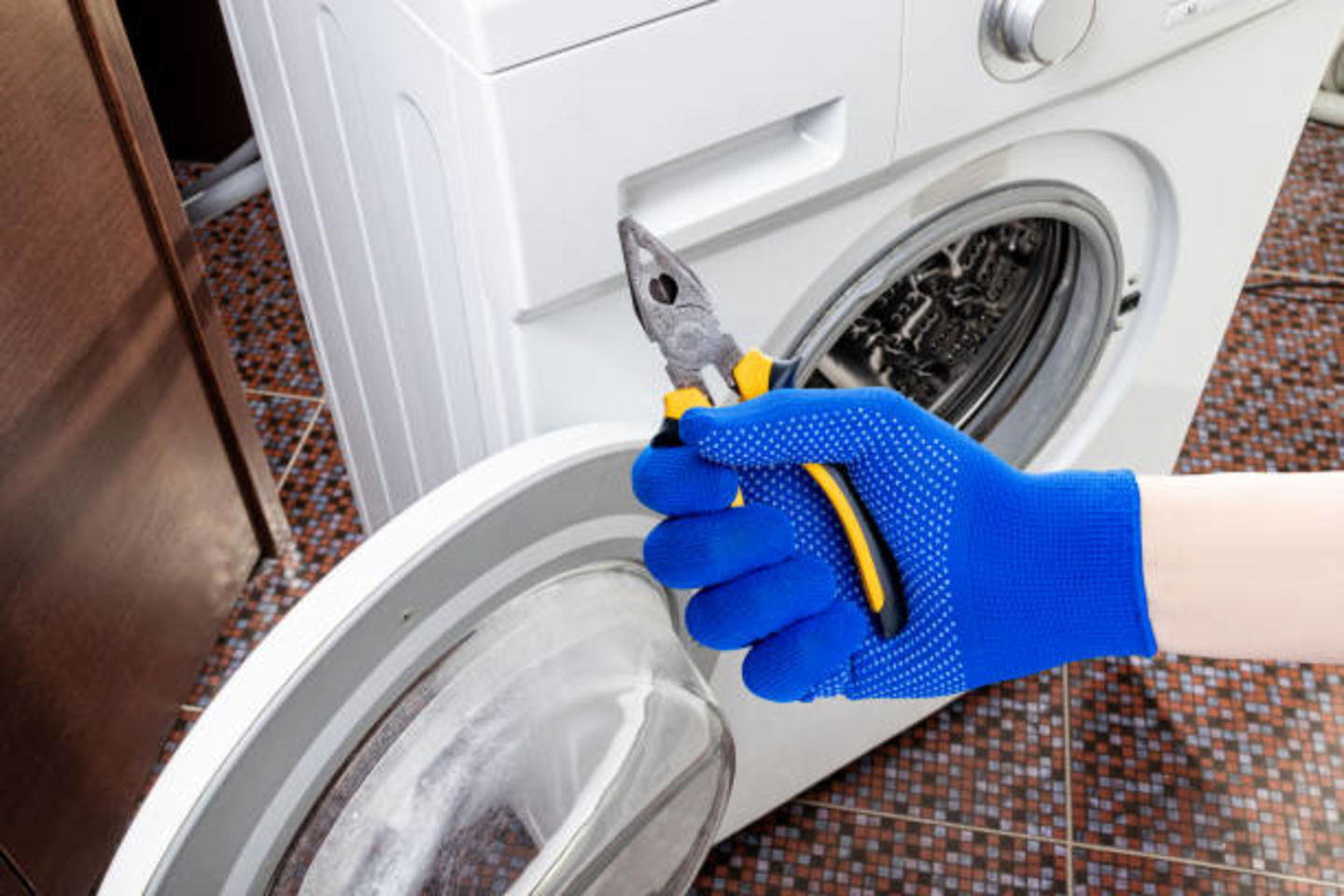 MRM Garden Trading(Handyman & Maintenance Services) in Al Barsha 1, Dubai - HiDubai