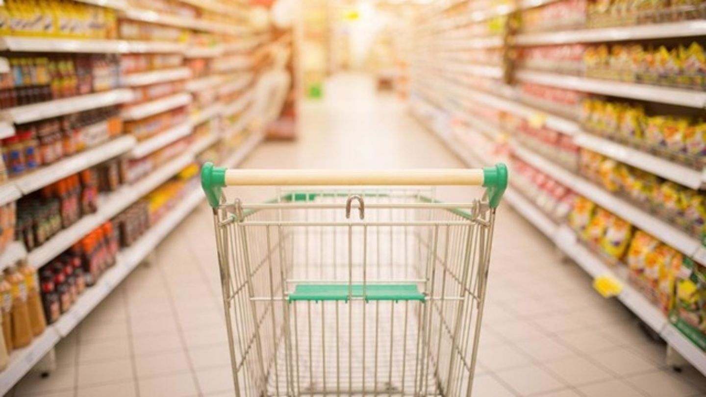 West Zone Fresh Super Market (l.l.c) (branch)(Supermarkets ...