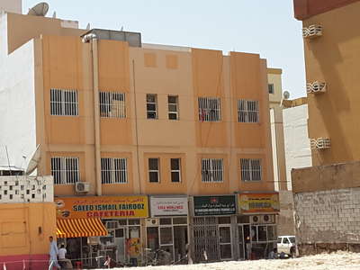 Saeed Ismail Fairooz Cafeteria(Cafeterias) in Naif, Dubai - HiDubai
