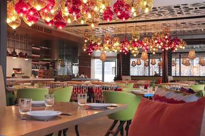 Level 3(Restaurants & Bars) in Business Bay, Dubai - HiDubai