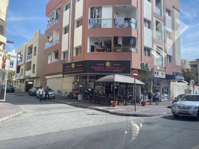 Pares Republic Cafeteria(Cafeterias) in Al Satwa, Dubai - HiDubai