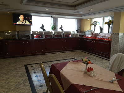 Ahlan Restaurant(Restaurants & Bars) in Al Muraqqabat, Dubai - HiDubai