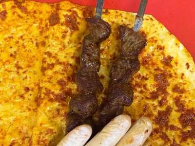 Durum Restaurant(Restaurants & Bars) in Nadd Al Hammar, Dubai - HiDubai