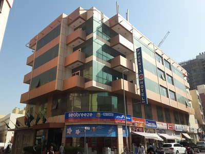 Phoenix Hotel(Hotels & Resorts) in Naif, Dubai - HiDubai