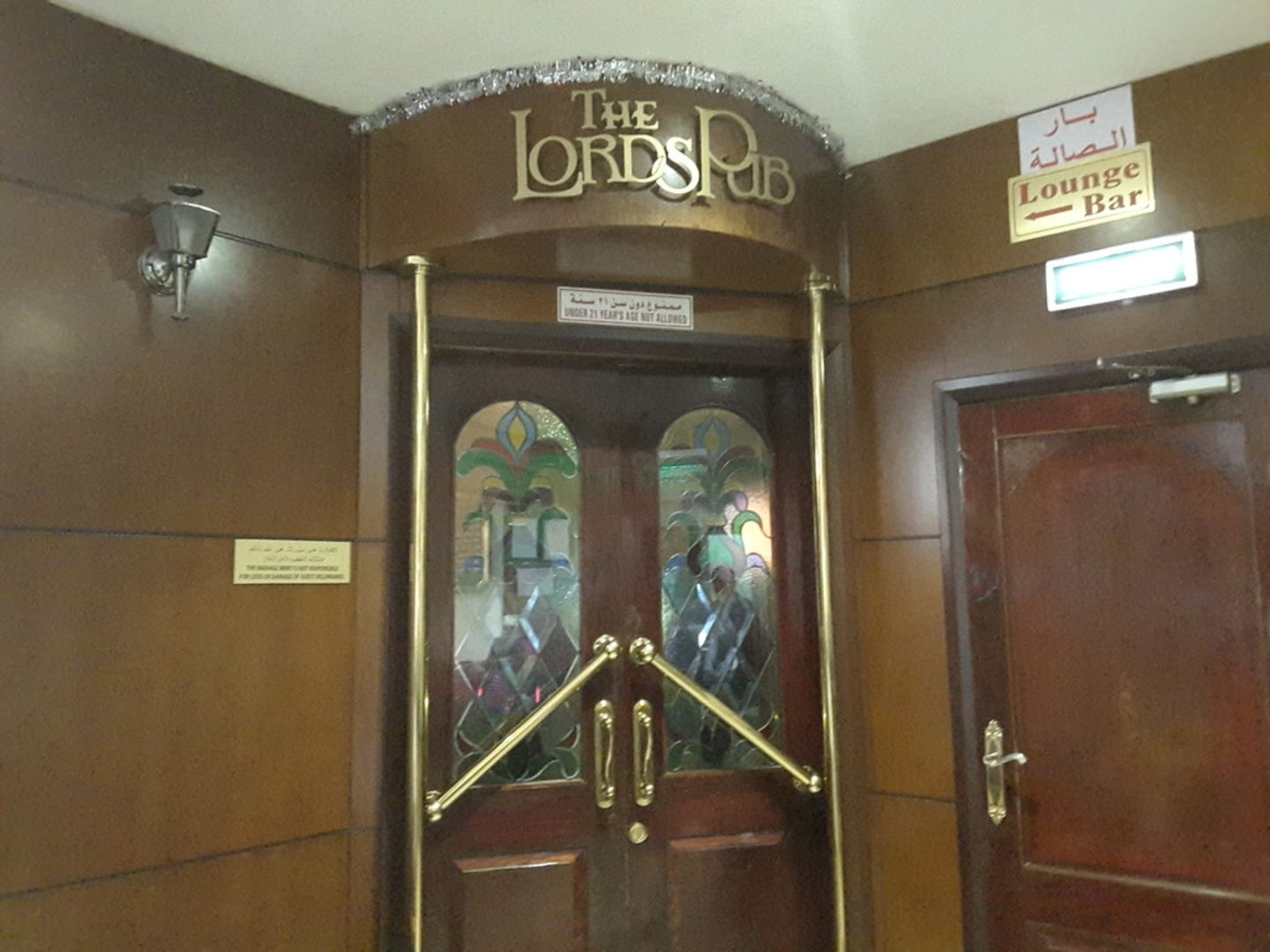 The Lords Pub(Restaurants & Bars) in Al Muraqqabat, Dubai - HiDubai