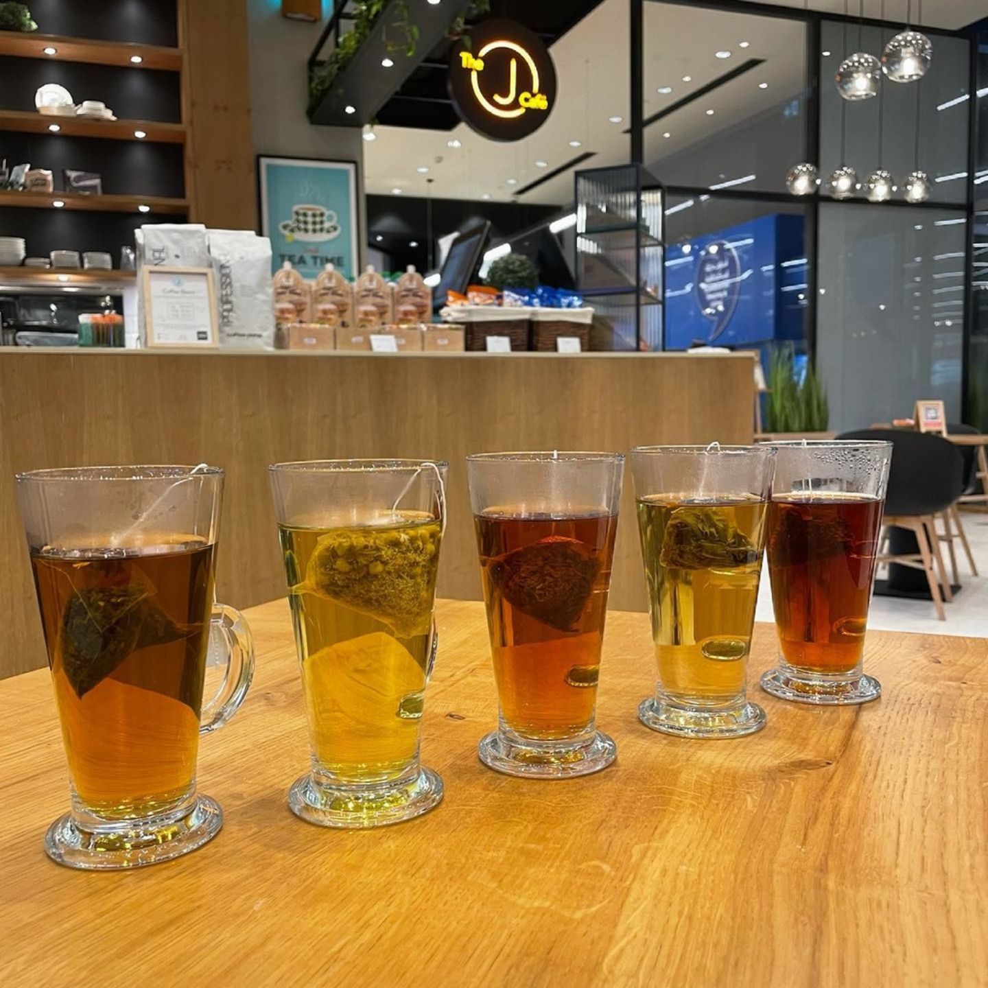 The J Cafe(Bakeries, Desserts & Sweets) in The Palm Jumeirah (Nakhlat ...