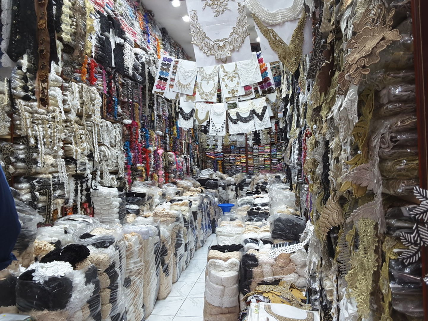 Al Meezan Line Trading(Distributors & Wholesalers) in Al Sabkha, Dubai ...