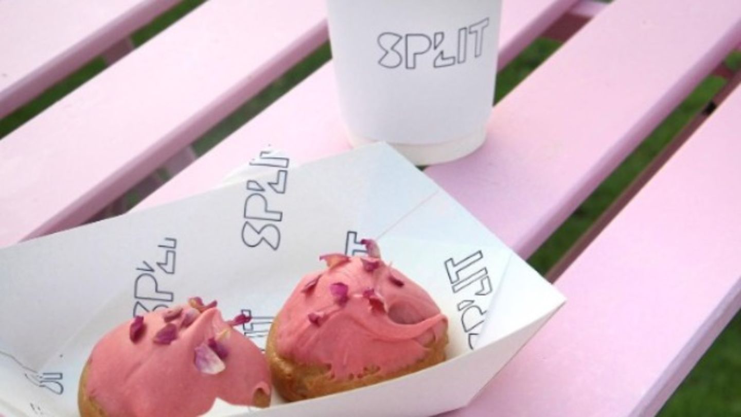 Split Cafe(Coffee Shops) in Al Melaheyah, Dubai - HiDubai