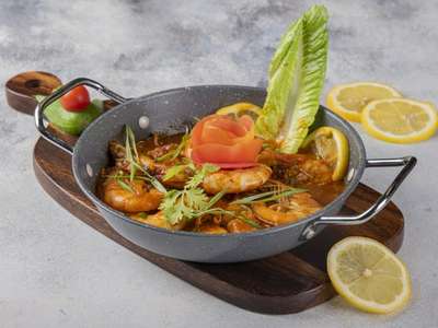 Captain Talipapa Restaurant(Bakeries, Desserts & Sweets) in Al Karama ...