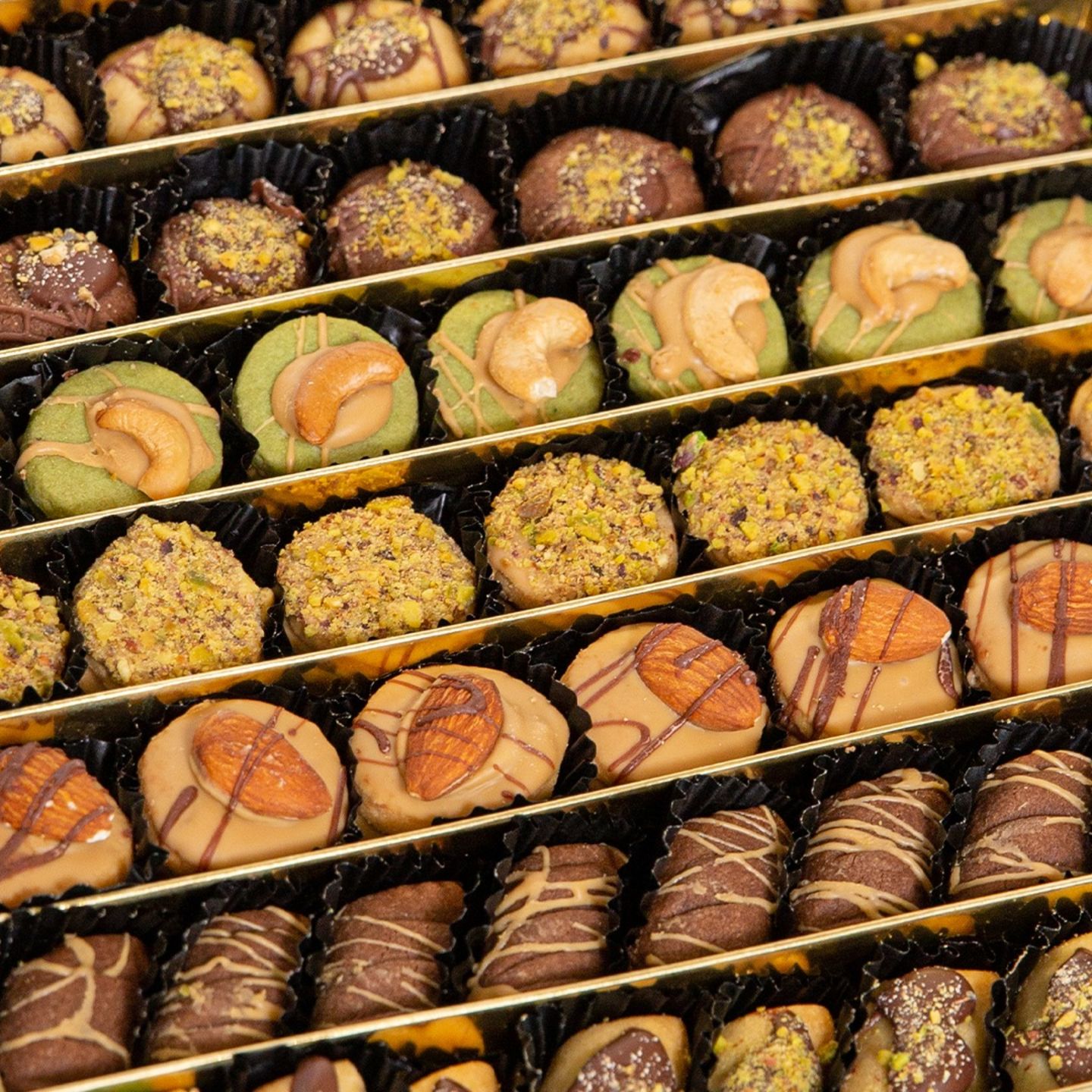 Pollino Sweets(Bakeries, Desserts & Sweets) in Al Barsha 3, Dubai - HiDubai