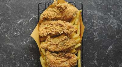 Crispy Land(Restaurants & Bars) in Al Shindagha, Dubai - HiDubai