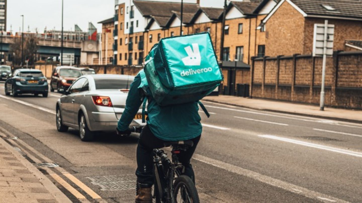 Elton Express Services(Food Delivery Services) in Port Saeed, Dubai ...