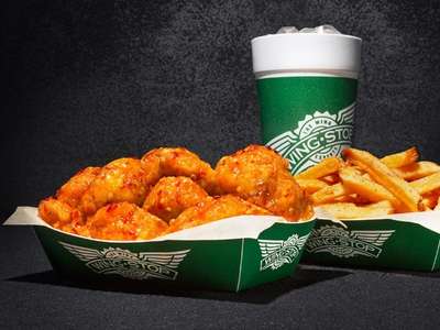 Wingstop(Restaurants & Bars) in Dubai Marina (Marsa Dubai), Dubai - HiDubai