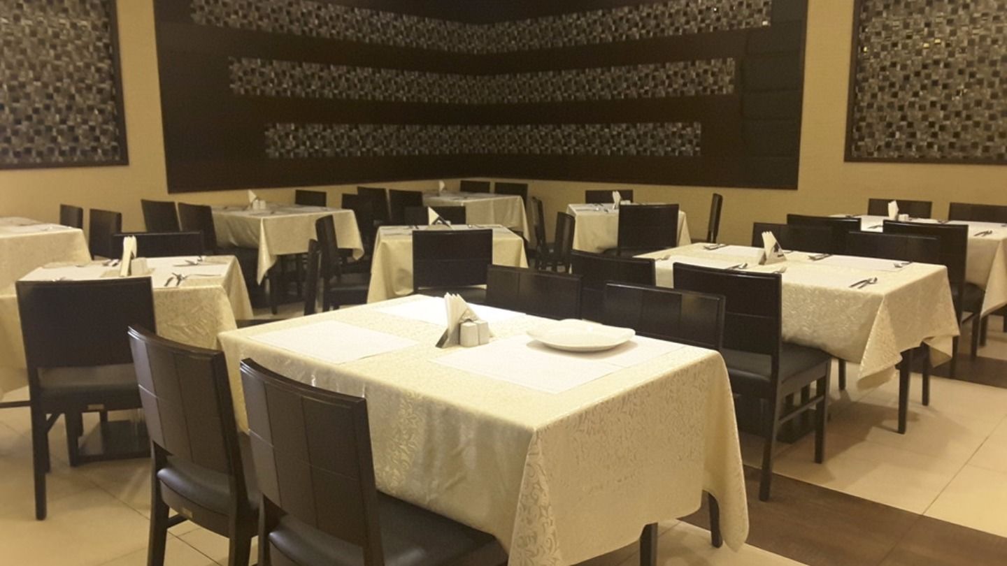 Spinzer Fine Dine Restaurant(Restaurants & Bars) in Oud Metha, Dubai ...