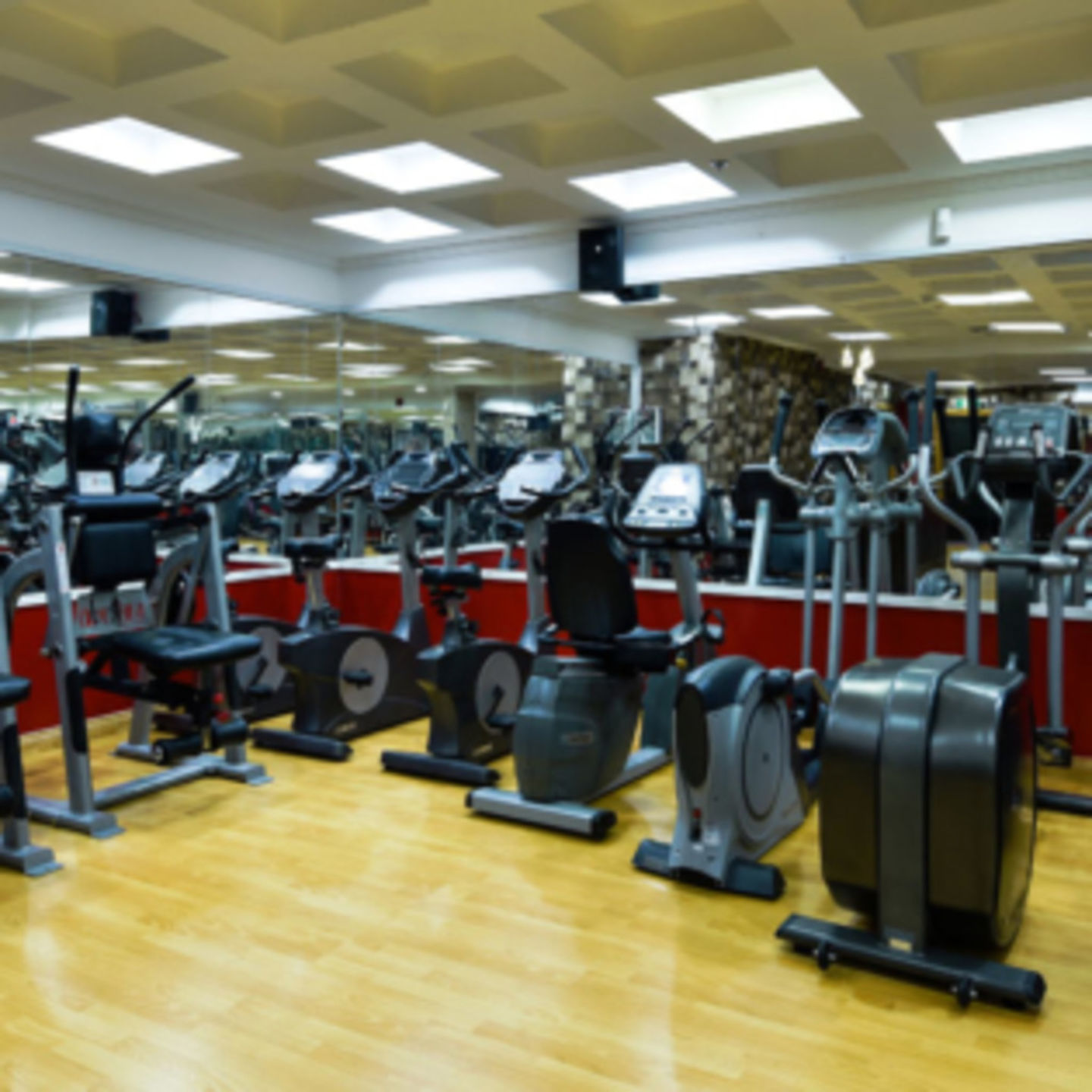 Speed Line Gym(Gyms, Fitness Centres & Pools) in Meena Bazar (Al Souq ...