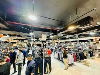 Karakeeb Outlet Trading(Apparel) in Al Karama, Dubai - HiDubai