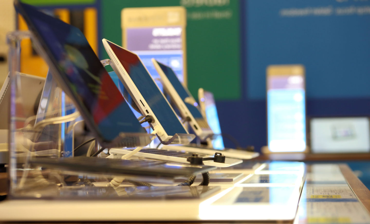 Sol Electronics(Distributors & Wholesalers) in Dubai Airport Free Zone ...