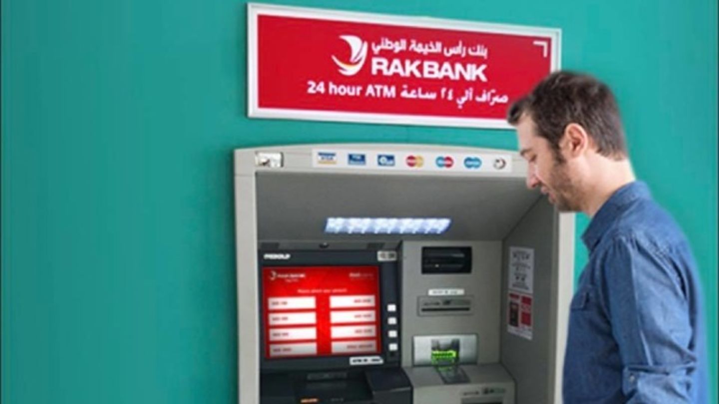 Rak Bank Atm(Banks & ATMs) in Riggat Al Buteen, Dubai - HiDubai