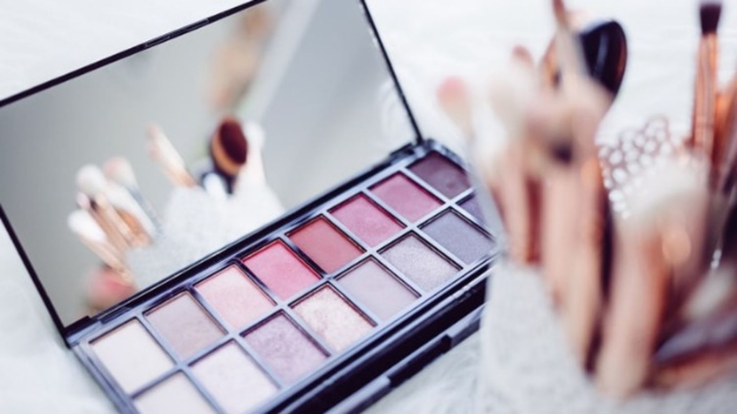 Stellar Cosmetics Trading(Beauty & Cosmetics Stores) in Al Barsha 1 ...