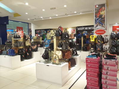 Shoe Citi(Footwear) in Port Saeed, Dubai - HiDubai