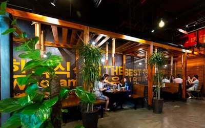 Romantic Baka Restaurant(Restaurants & Bars) in Al Muraqqabat, Dubai ...