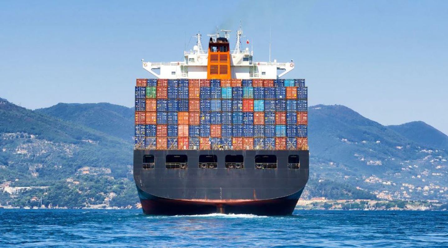 Ocean Orient Shipping Services(Sea Cargo Services) in Al Hamriya Port ...