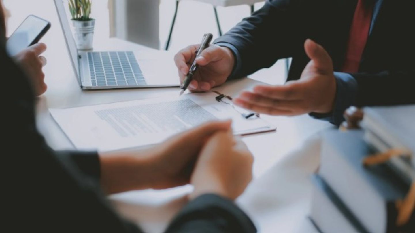 FeeFi(Financial Consultants) in Meydan (Nad Al Sheba 1), Dubai - HiDubai