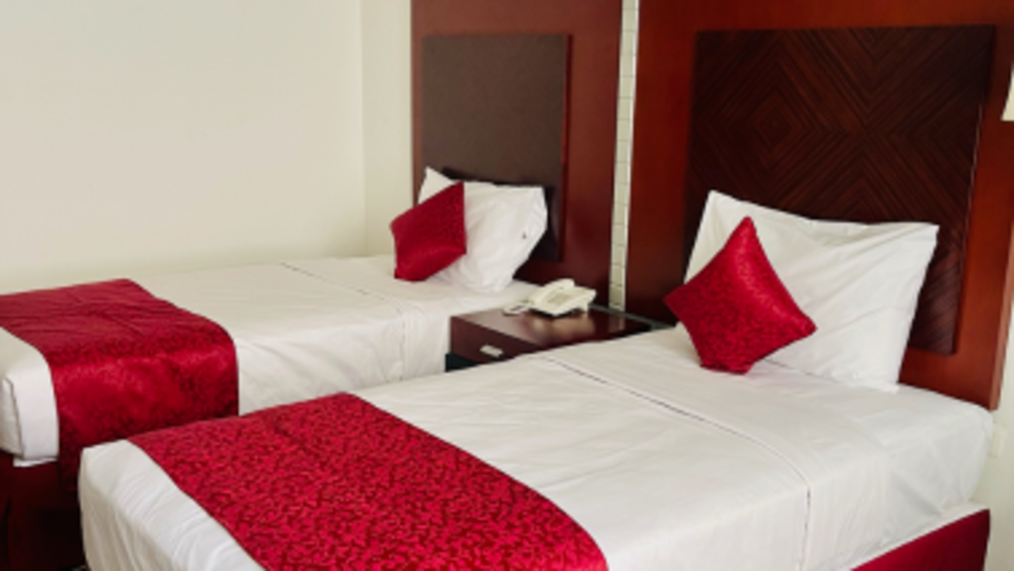 Grand Hotel(Hotels & Resorts) in Al Raffa, Dubai - HiDubai