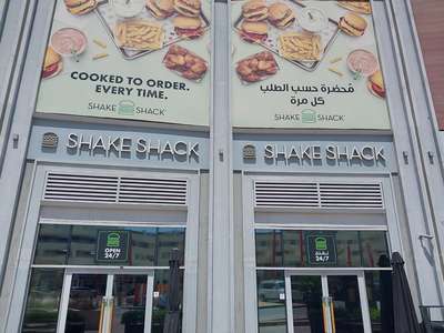 Shake Shack(Restaurants & Bars) in Dubai Motor City (Al Hebiah 1 ...