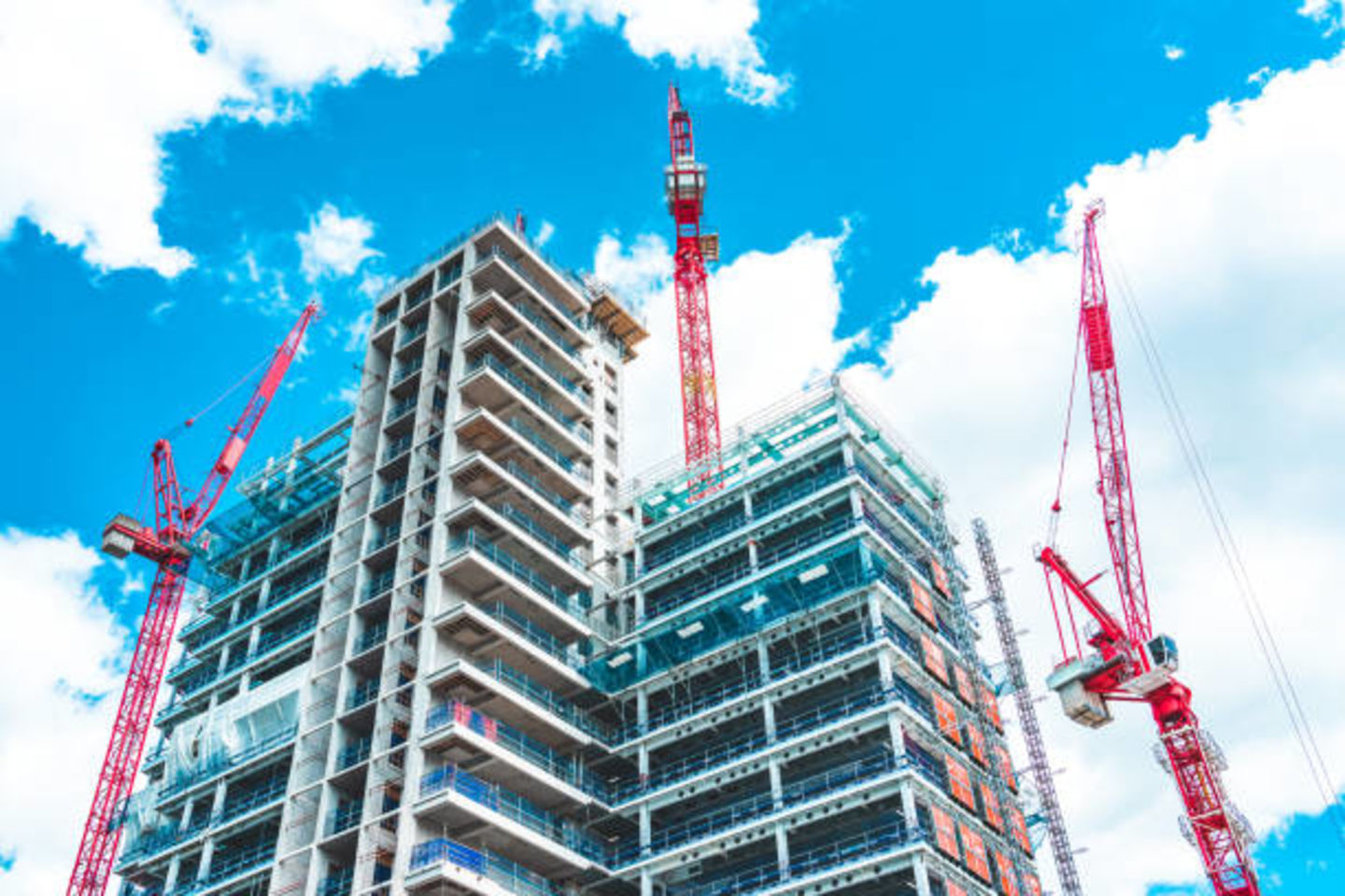 Whit Blue It Infrastructure(Construction) in Business Bay, Dubai - HiDubai