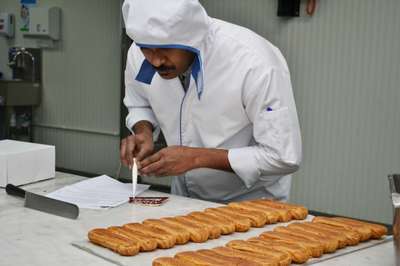 French Bakery(Central Kitchen) in Al Quoz Industrial 2, Dubai - HiDubai