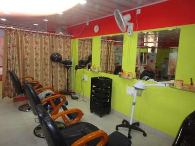 Zain Beauty Ladies Salon(Beauty Salons) in Mankhool, Dubai - HiDubai