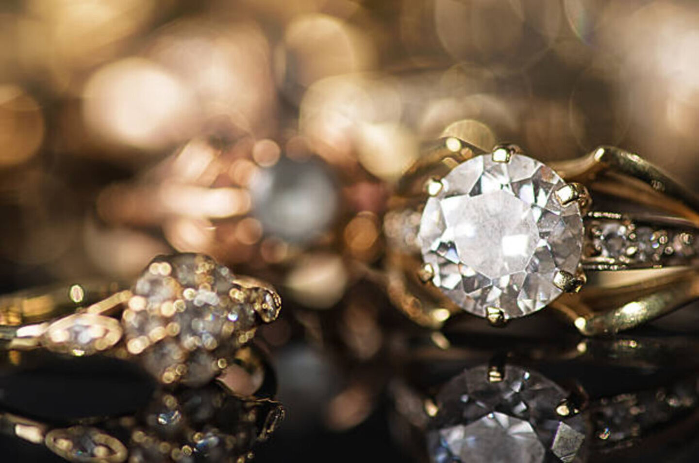 Faduma Ahmed Jewelery(Jewellery & Precious Stones) in Al Ras, Dubai ...