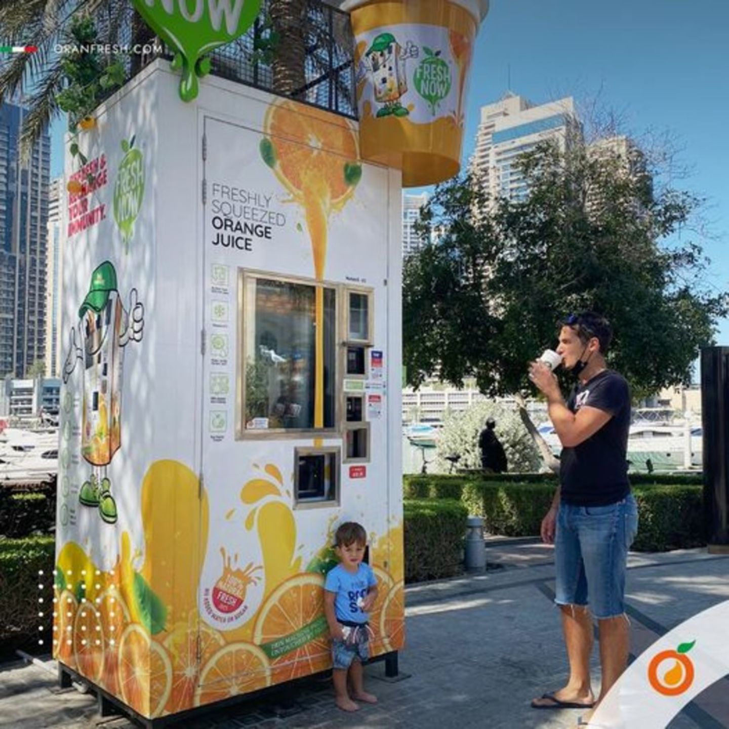 Oranfresh Vending Machine(Vending Machines) in Al Garhoud, Dubai - HiDubai