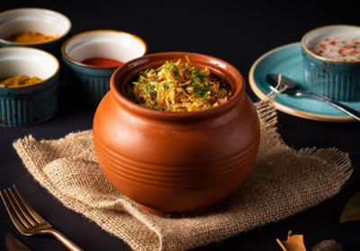 Daalchini Restaurant(Restaurants & Bars) in Trade Centre 2, Dubai - HiDubai