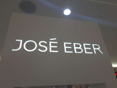 Jose Eber Kiosk(Consumer Electronics) in Port Saeed, Dubai - HiDubai