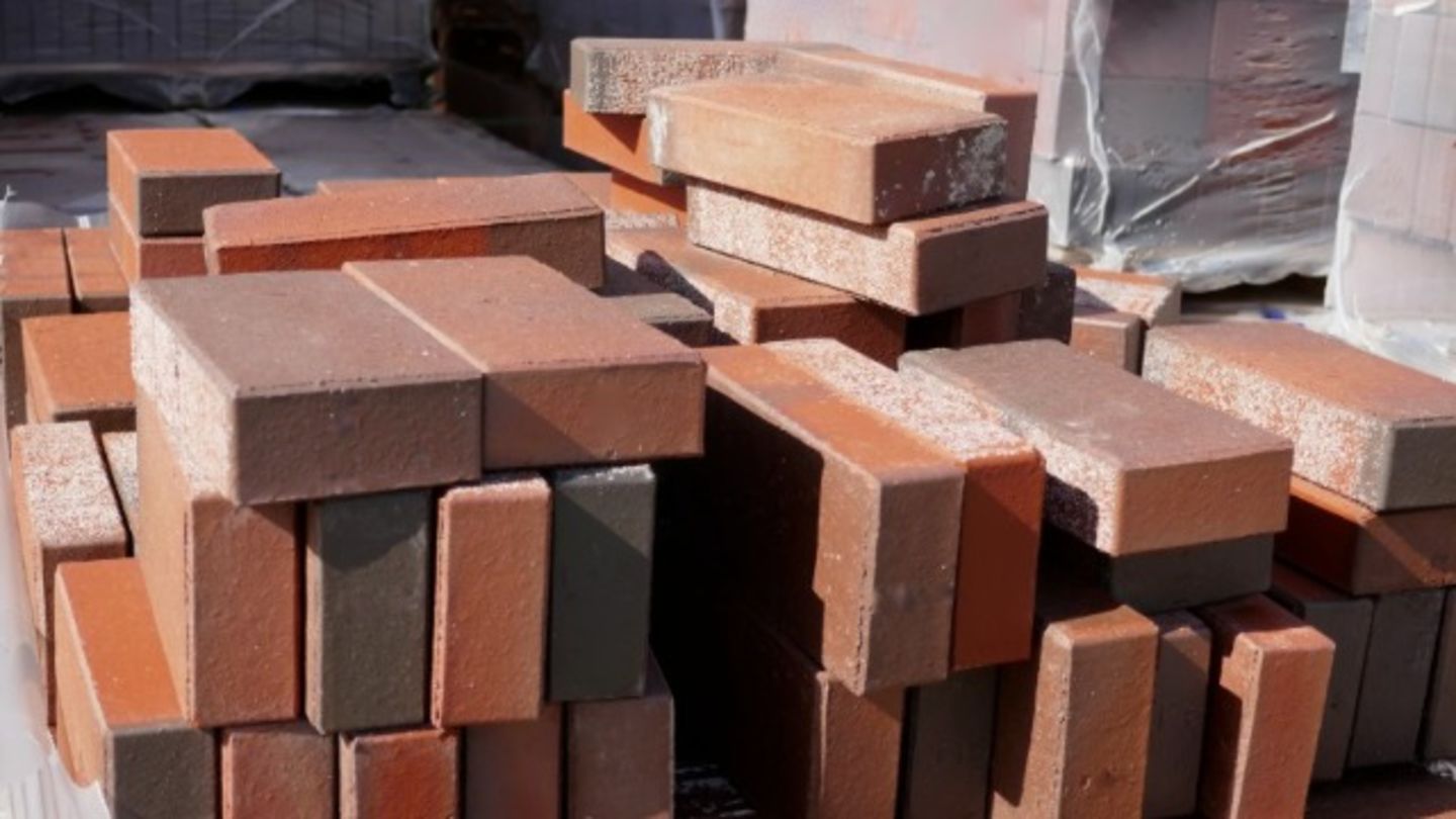 Kanz Al Qamar Building Materials Trading(Construction & Renovation) in ...