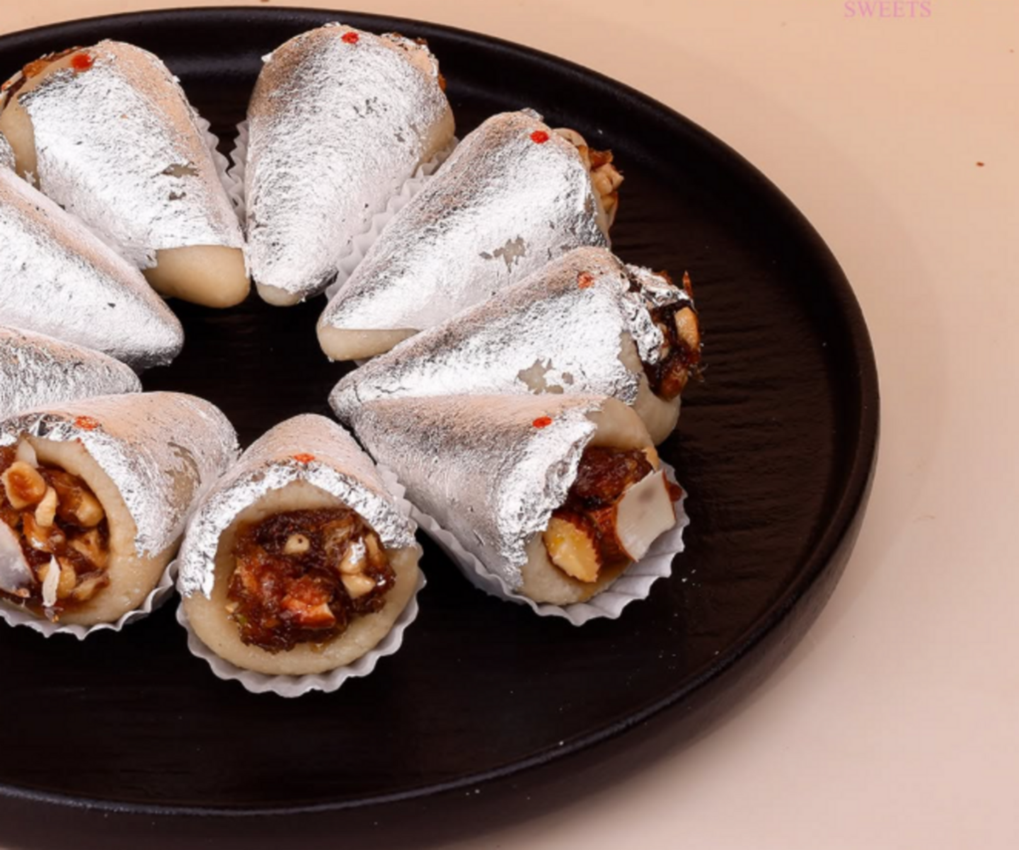 Shree Lakshmi Sweets(Bakeries, Desserts & Sweets) in Al Karama, Dubai ...
