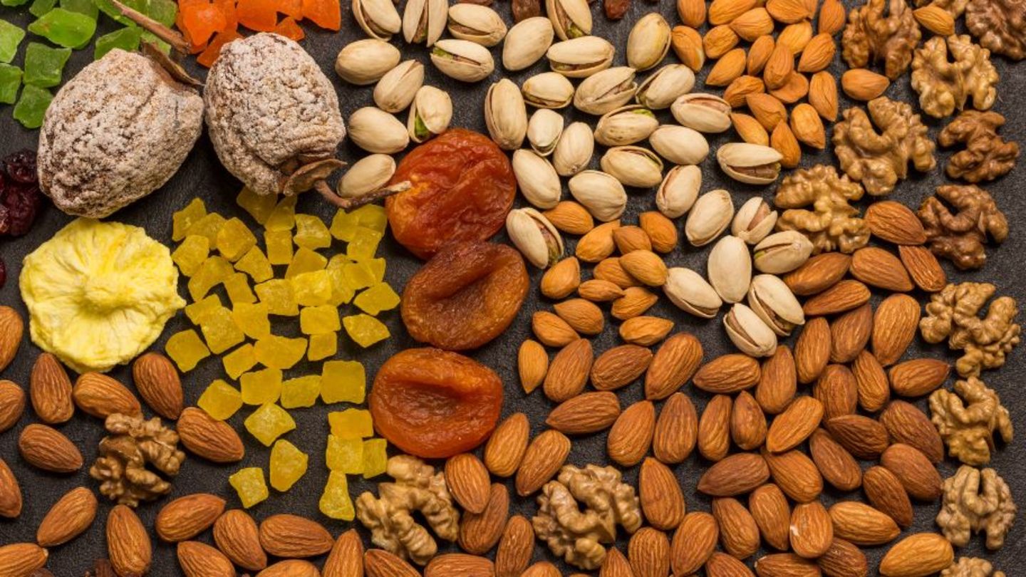 AWZM General Trading(Food Stuff Trading) in Al Ras, Dubai - HiDubai