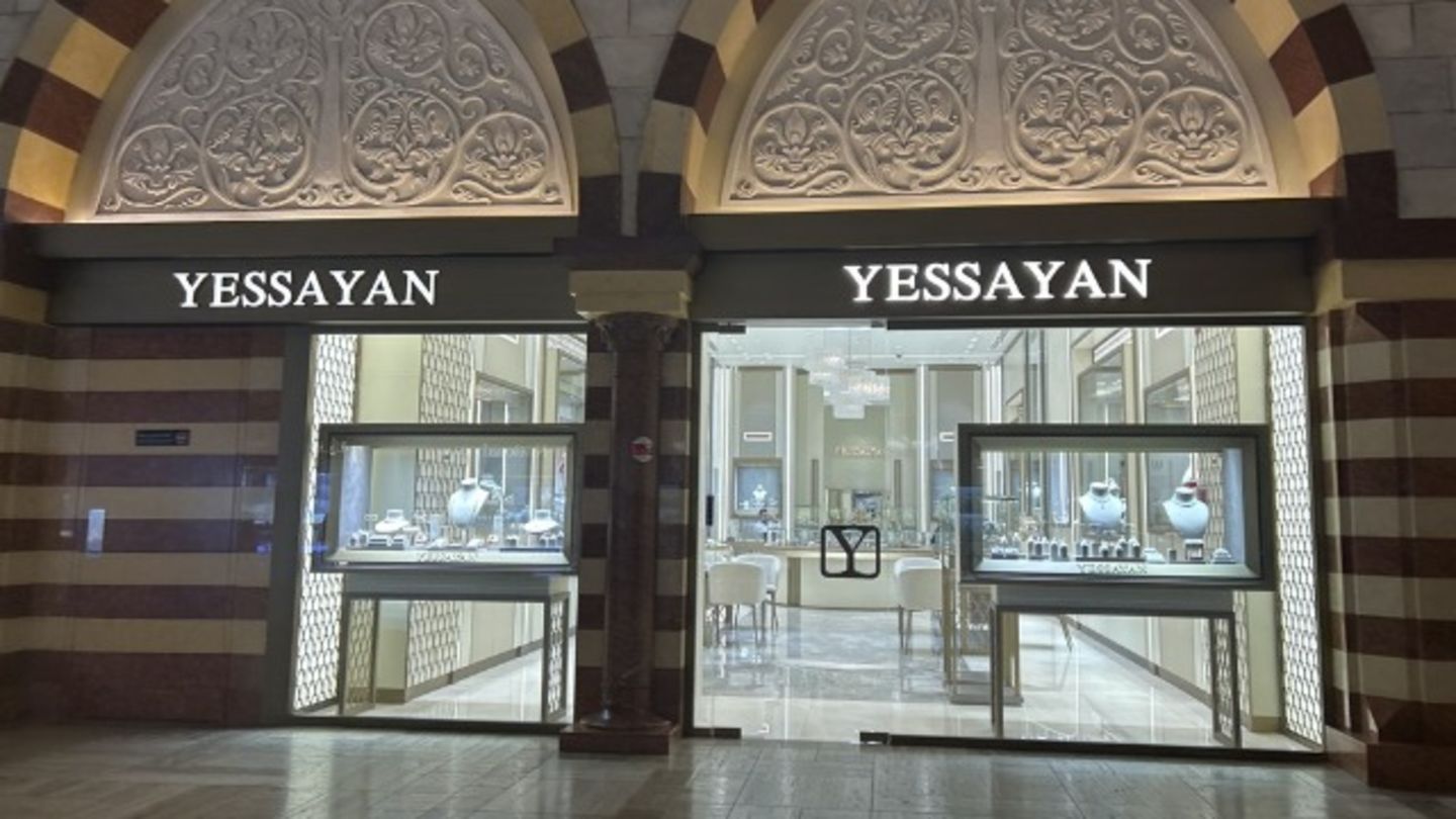 Yessayan(Jewellery & Precious Stones) in Downtown Dubai, Dubai - HiDubai