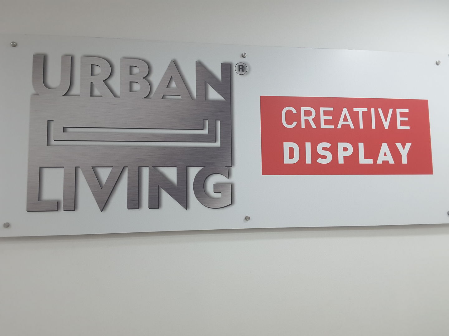 Creative Display(Furniture & Décor) in Al Muraqqabat, Dubai - HiDubai