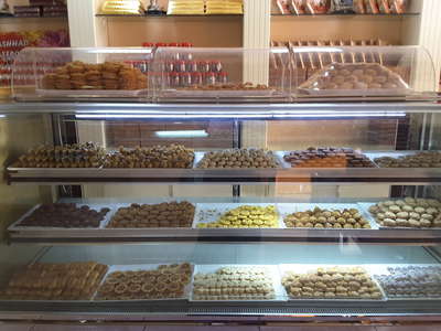Iranian Sweets(Bakeries, Desserts & Sweets) in Al Jafiliya, Dubai - HiDubai