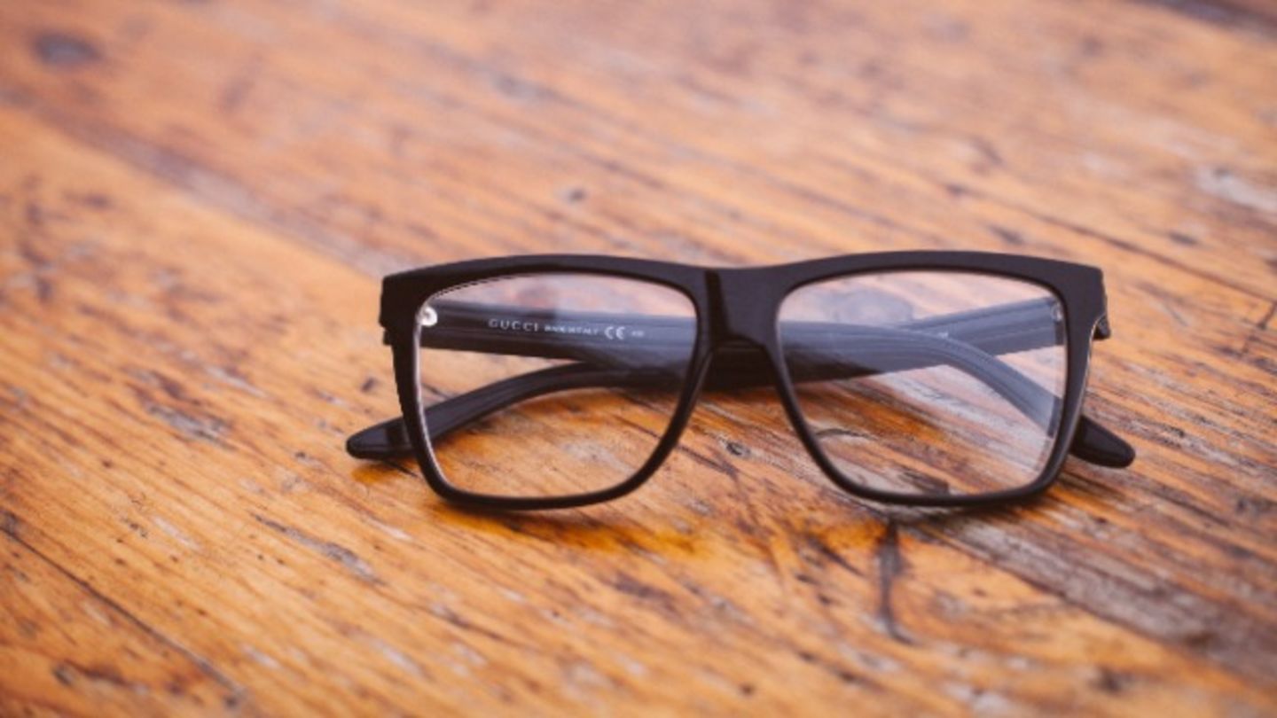 Reliable Vision Optics(Watches & Eyewear) in Al Karama, Dubai - HiDubai