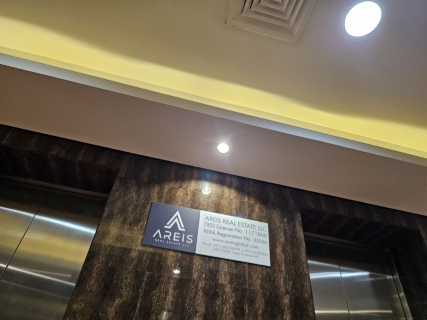 Areis Real Estate(Real Estate Agencies) in Trade Centre 1, Dubai - HiDubai