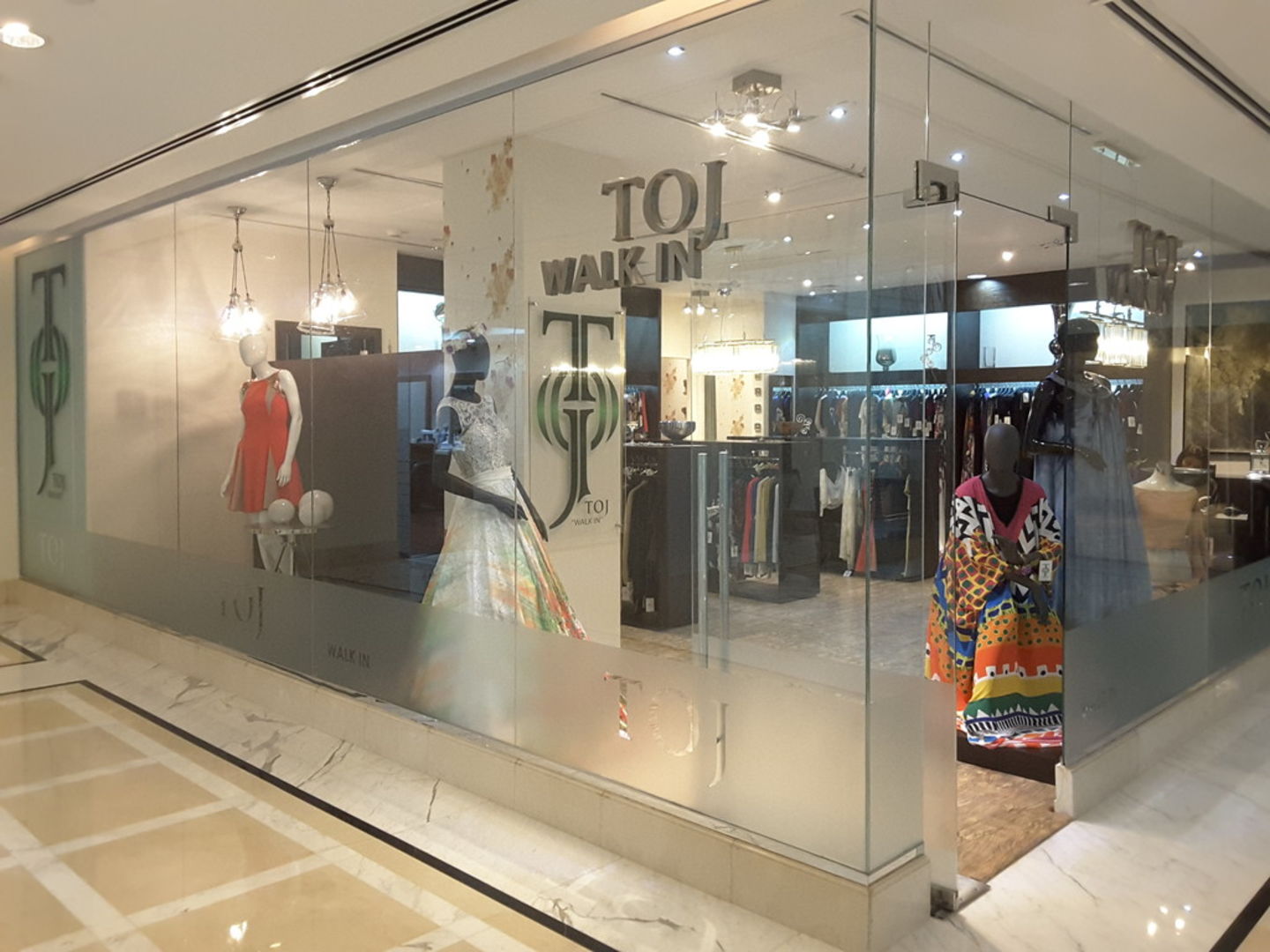 Toj Walk In(Apparel) in Dubai Marina (Marsa Dubai), Dubai - HiDubai